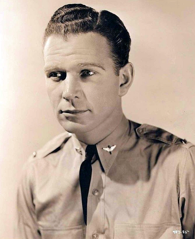 Russell Hardie - CineCinéfilos